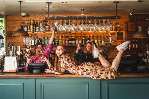 The Narrowboat | pub | North London | Young's Pub